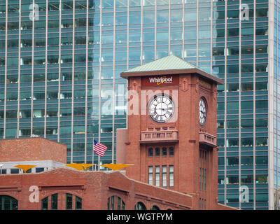 Chicago architecture, the Whirlpool building Stock Photo - Alamy