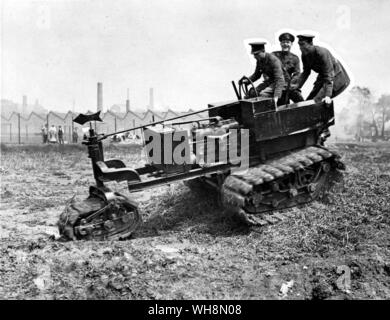 Killen-Strait armoured tractor, WW1 Stock Photo - Alamy