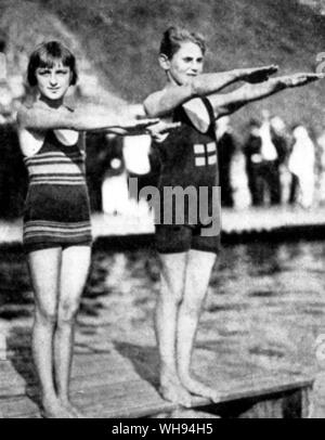 Aileen Riggin and Nils Skoglund 1920 Stock Photo - Alamy