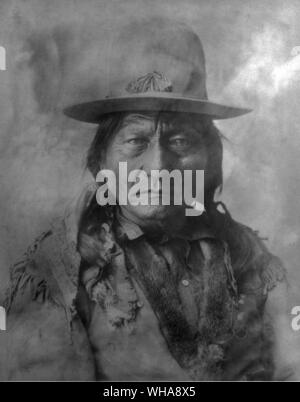 Sitting Bull (1831-1890) Lakota Sioux holding calumet ceremonial pipe ...