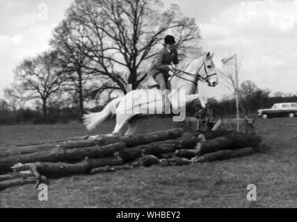 Princess Anne - Garth Hunt Pony Club Hunter Trials - Berkshire Stock ...