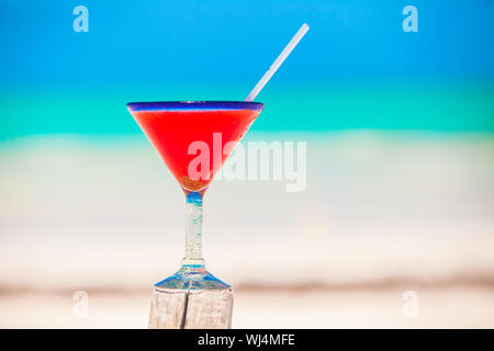 Strawberry margarita on the sandy white beach Stock Photo - Alamy