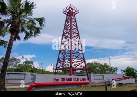 Miri, Sarawak, Malaysia: "The Grand Old Lady", Miri's first drilled oil ...