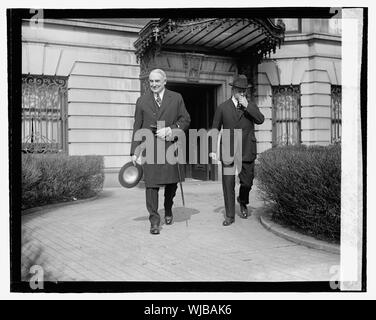 United States: c. 1922 President Warren Harding in his golf attire ...