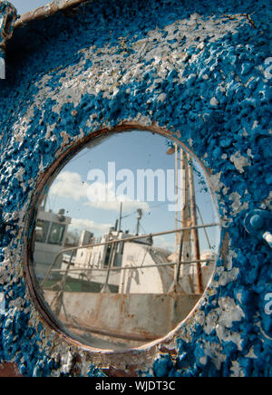 Old rusty ships porthole Stock Photo - Alamy