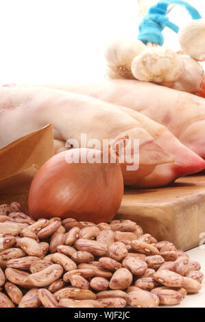 pig trotter and fresh vegetables to make bean soup Stock Photo - Alamy