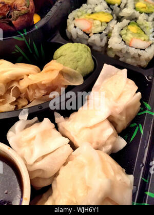 Japanese cold roll with crab Stock Photo - Alamy