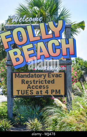Charleston South Carolina sign of Welcome to All American City Stock ...