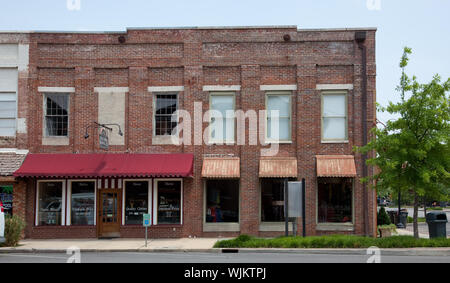 Historic downtown Tuscumbia, Alabama Stock Photo - Alamy