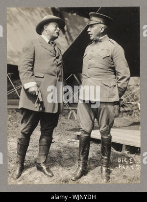 Hon. Theodore Roosevelt and General Wood Stock Photo - Alamy