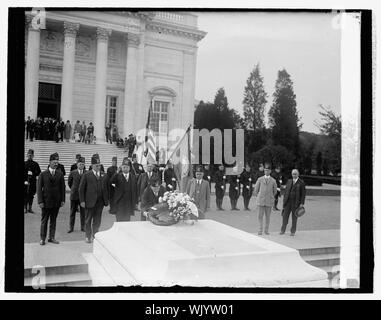 Imperial Potentate & local Shriners, 10/15/25 Stock Photo - Alamy