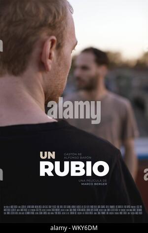 THE BLONDE ONE, (aka UN RUBIO), from left: Alfonso Baron, Gaston Re ...