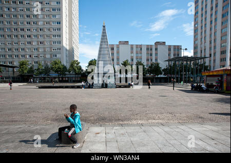 Paris, Place des Fetes Stock Photo - Alamy