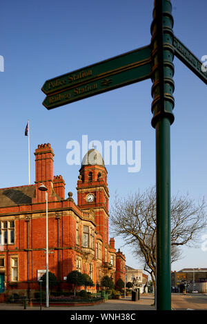 Tameside landmarks, Hyde Town Hall designated Grade II listed ...