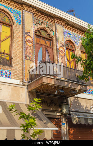 Vintage house, Tehran, Iran Stock Photo - Alamy