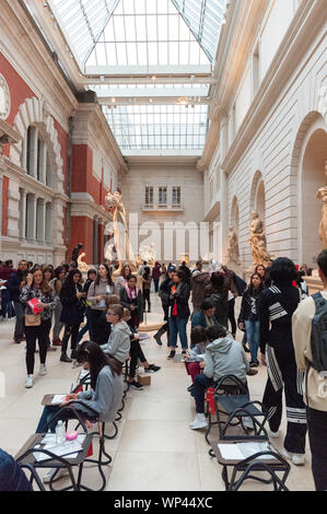 Metropolitan Museum of Art, NYC, USA Stock Photo - Alamy
