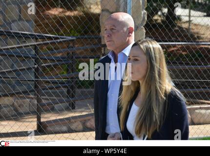 Sepelio de Blanca Fernandez Ochoa en Cercedilla Funeral in Cercedilla ...