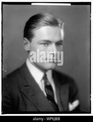 Ambassador Henry Cabot Lodge Jr (right), US delegate to the United ...