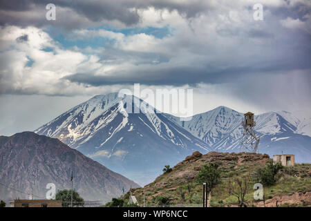 Aras river valley, border with Azerbaijan, East Azerbaijan, Iran Stock ...