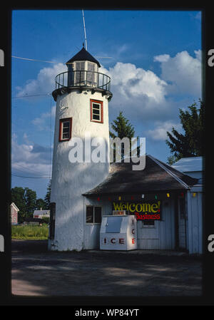Lighthouse Restaurant (gas), Eaton, New York Stock Photo - Alamy