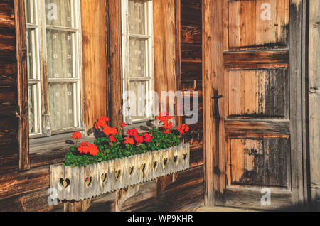 The traditional German-style wooden huts of the Southbank Centre ...
