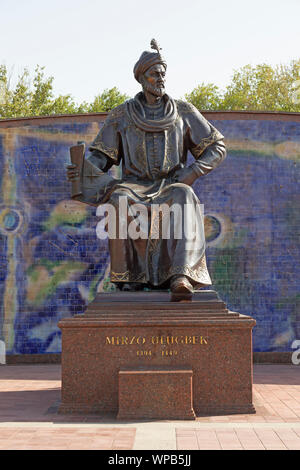 Statue of the astronomer Ulug Beg or Ulug Bek at the Ulug Beg ...