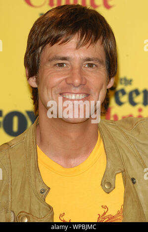 JIM CARREY 2005 TEEN CHOICE AWARDS THE GIBSON THEATRE UNIVERSAL CITY ...