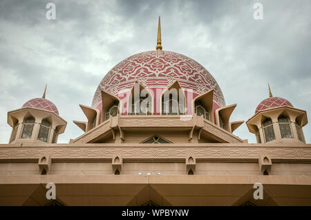 interior of malaysian mosque Stock Photo - Alamy