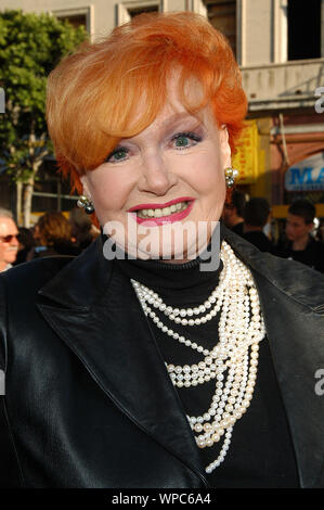 ANN ROBINSON WAR OF THE WORLDS FAN SCREENI CHINESE THEATRE HOLLYWOOD ...