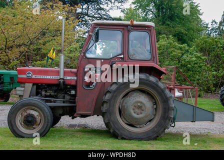 rusty old Massey-Ferguson tractor on display Stock Photo - Alamy