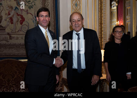 French Foreign Minister, Jean-Yves Le Drian, left, greets his Russian ...