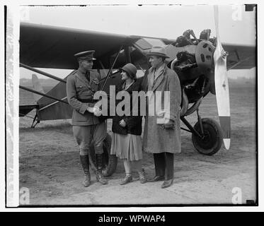 American aviator Ruth Nichols on May 27, 1931. (AP Photo Stock Photo ...