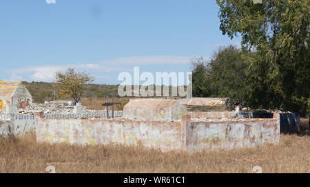 Traditional tomb in southern Madagascar Stock Photo - Alamy