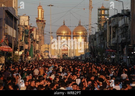 Baghdad, Iraq. 10th Sep, 2019. A Shiite Muslims man hits his head with ...