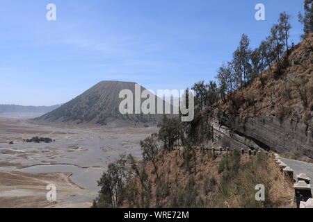 jeeps go up a dirt road Stock Photo - Alamy