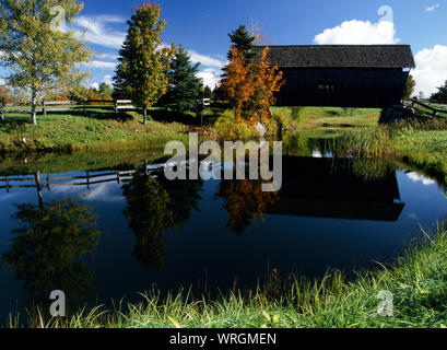 the AM Foster covered bridge in Cabot, Vermont Stock Photo - Alamy
