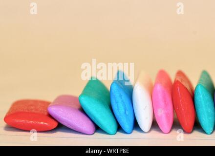 Chewing gum on a table Stock Photo: 48479140 - Alamy