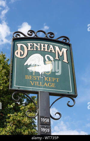 Denham - Best Kept Village Stock Photo - Alamy