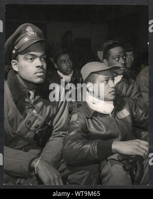 Tuskegee Airmen, members of the 332nd Fighter Group in Ramitelli, Italy ...
