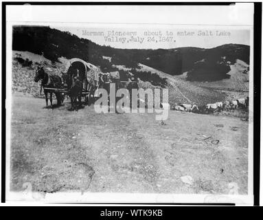 Mormon pioneers about to enter Salt Lake Valley, July 24, 1847 Stock ...