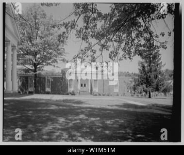 Mount Kisco Public Library Stock Photo - Alamy