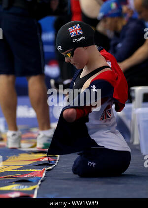 Ellie Challis before the Women's 50m MC Backstroke on day three of the ...