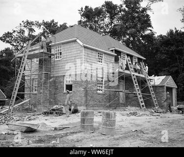 1940s 1950s LEVITTOWN MODEL HOME WITH SIGN OF LEVITT & SONS EXHIBIT ...
