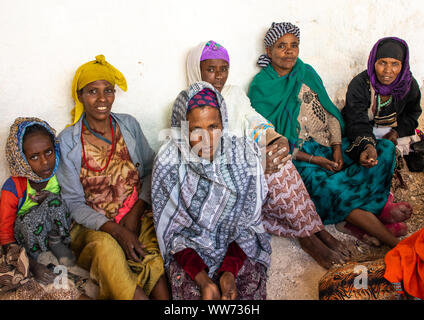 Christian and muslim pilgrims in Sheikh Hussein shrine, Oromia, Sheik ...