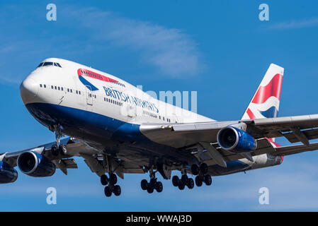 Undercarriage of British Airways Boeing 747 Jumbo Jet landing at London ...