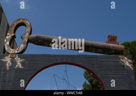 A key, symbol of the palestinian right of return, at the entrance of ...