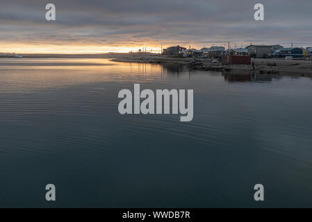 Cambridge Bay Nunavut Stock Photo - Alamy