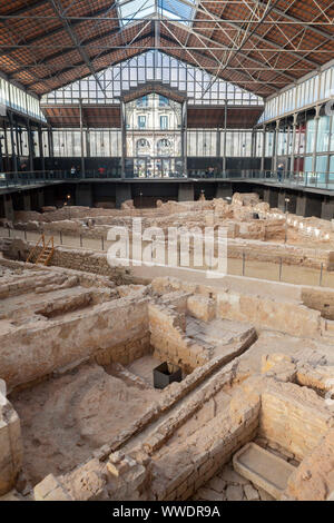 El Born, historic ruins in the old market hall El Born, now Cultural ...