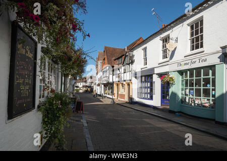 the star pub in church street in godalming town centre surrey Stock ...