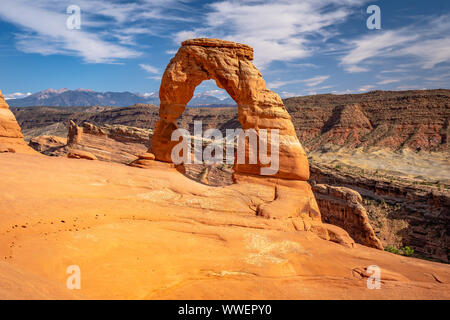 The Delicate Arch, famous orange rock formation in Arches National Park ...